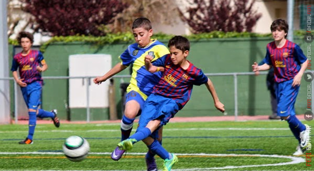 Manejo y control del balón, la esencia del Barcelona | FEFI